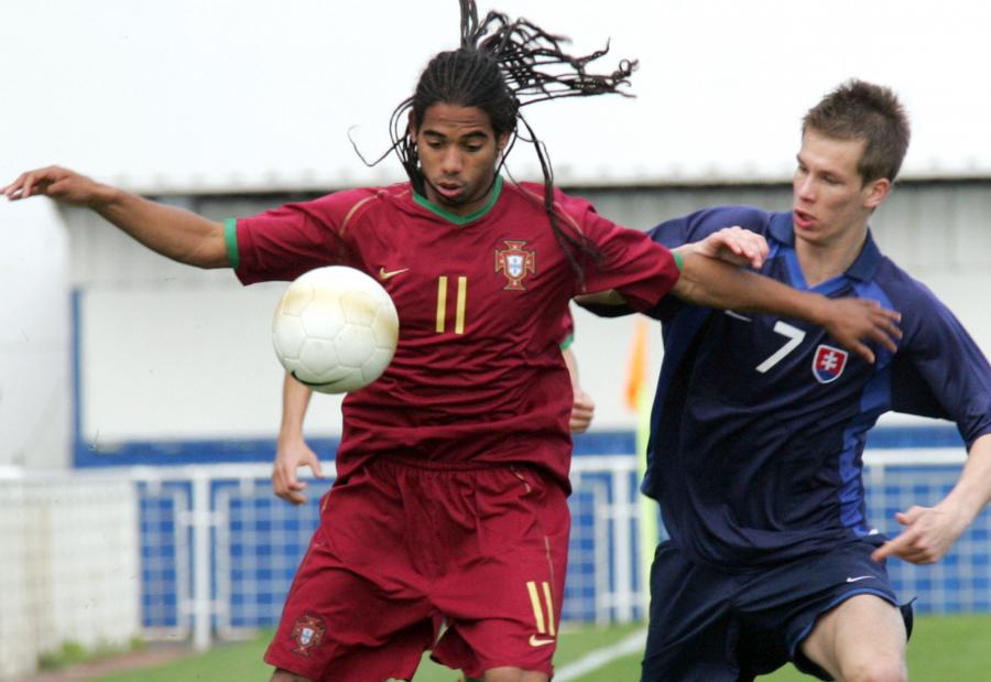 FÁBIO PAÍM REGRESSA AO FUTEBOL DOIS ANOS DEPOIS PARA JOGAR NA QUARTA ...