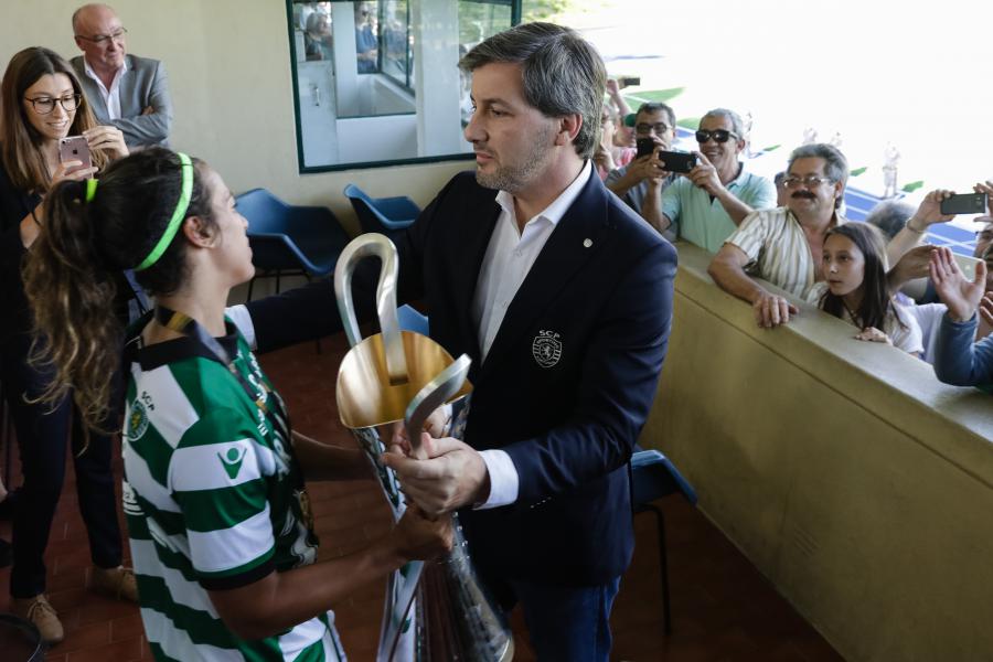 ANA CAPETA RECLAMA MAIS JOGO NO SPORTING COM CHAMADA SURPREENDENTE À ...