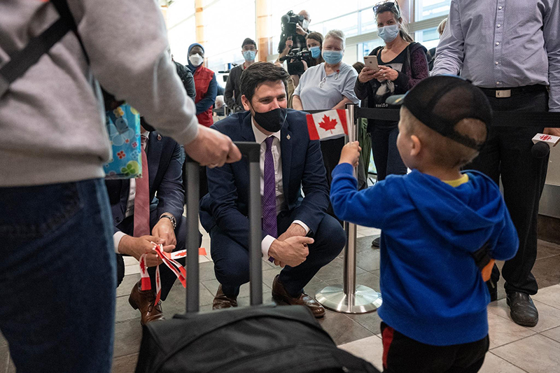 Imigração no Canadá: Governo aumenta meta para 500 mil novos imigrantes ...