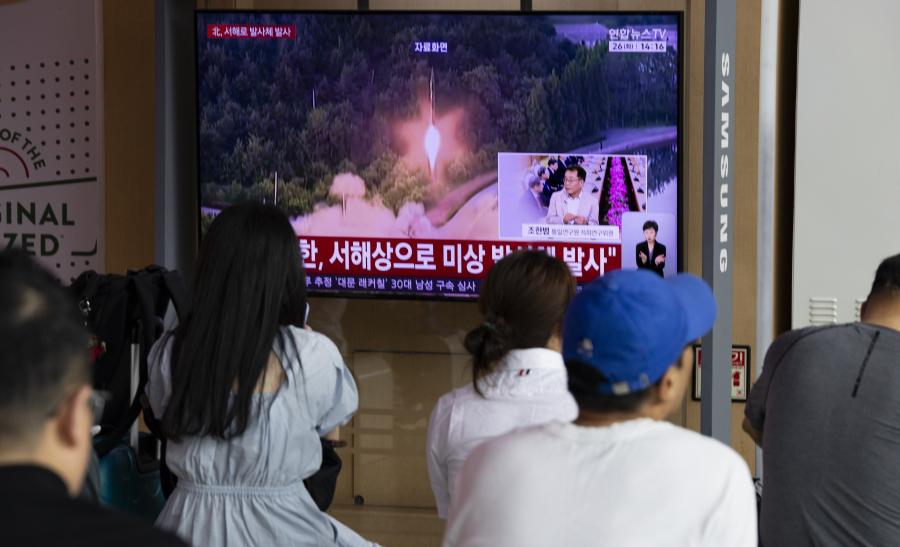 Coreia do Norte dispara projétil não identificado para o mar Amarelo ...